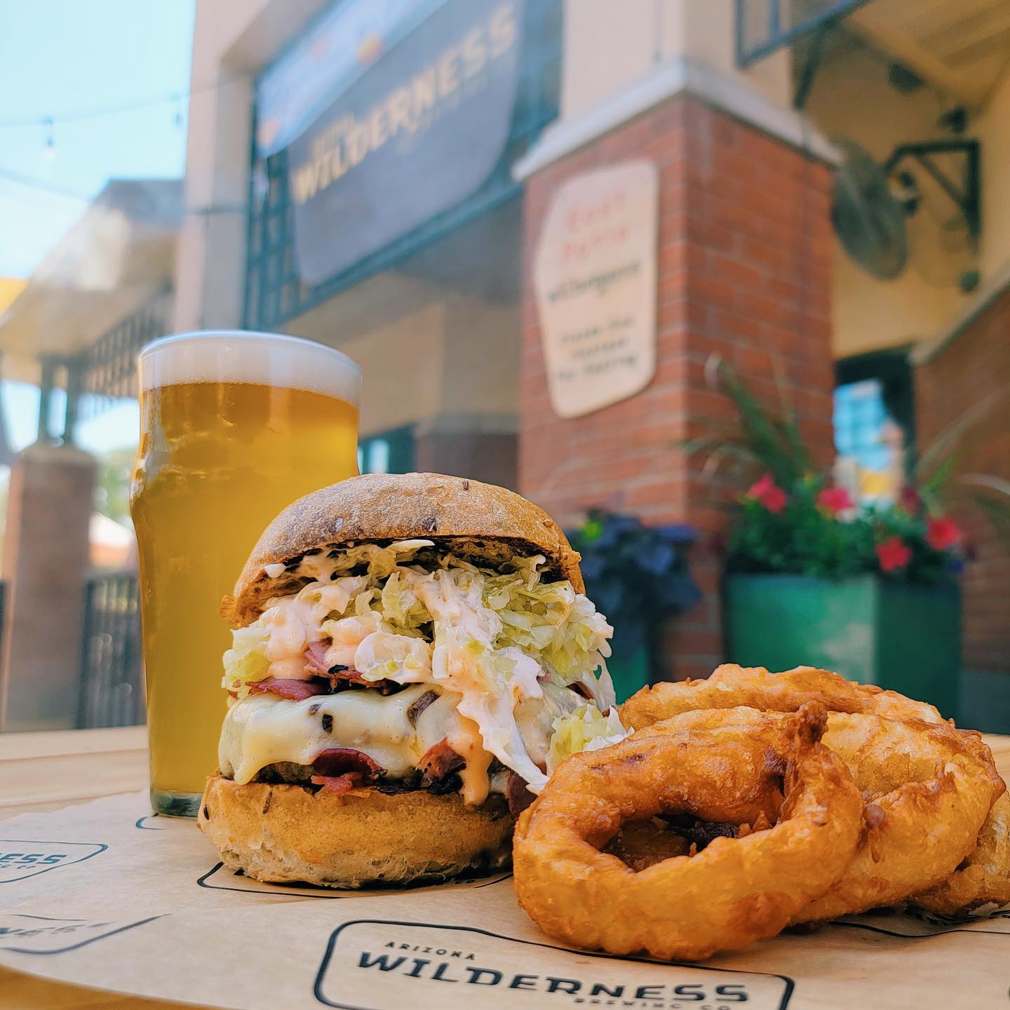 The 10 Best Places to Have a Burger in the Valley - Lost In Phoenix