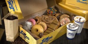 The 8 Best Donuts in Phoenix: From the Classics to the Modern - Lost In ...