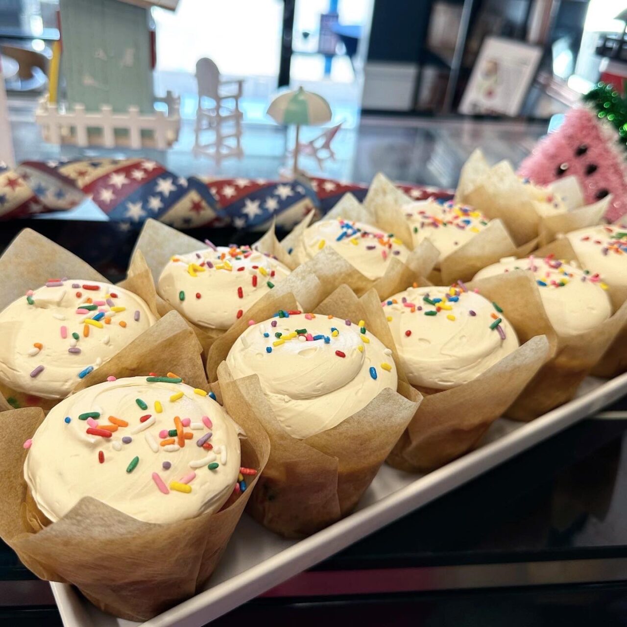 Cupcakes Phoenix: Where Every Bite is a Delight - Lost In Phoenix